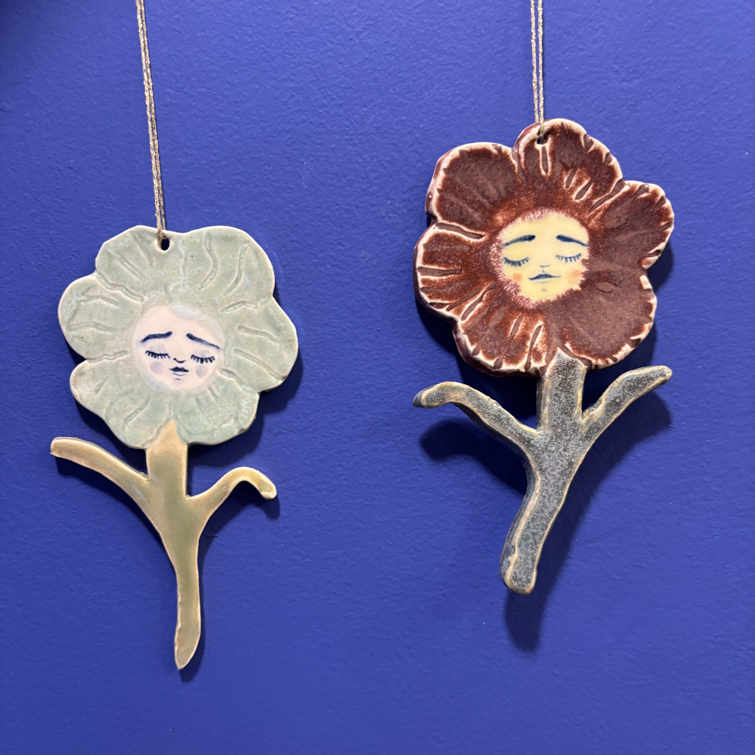 Dansende blomster - elya.dk